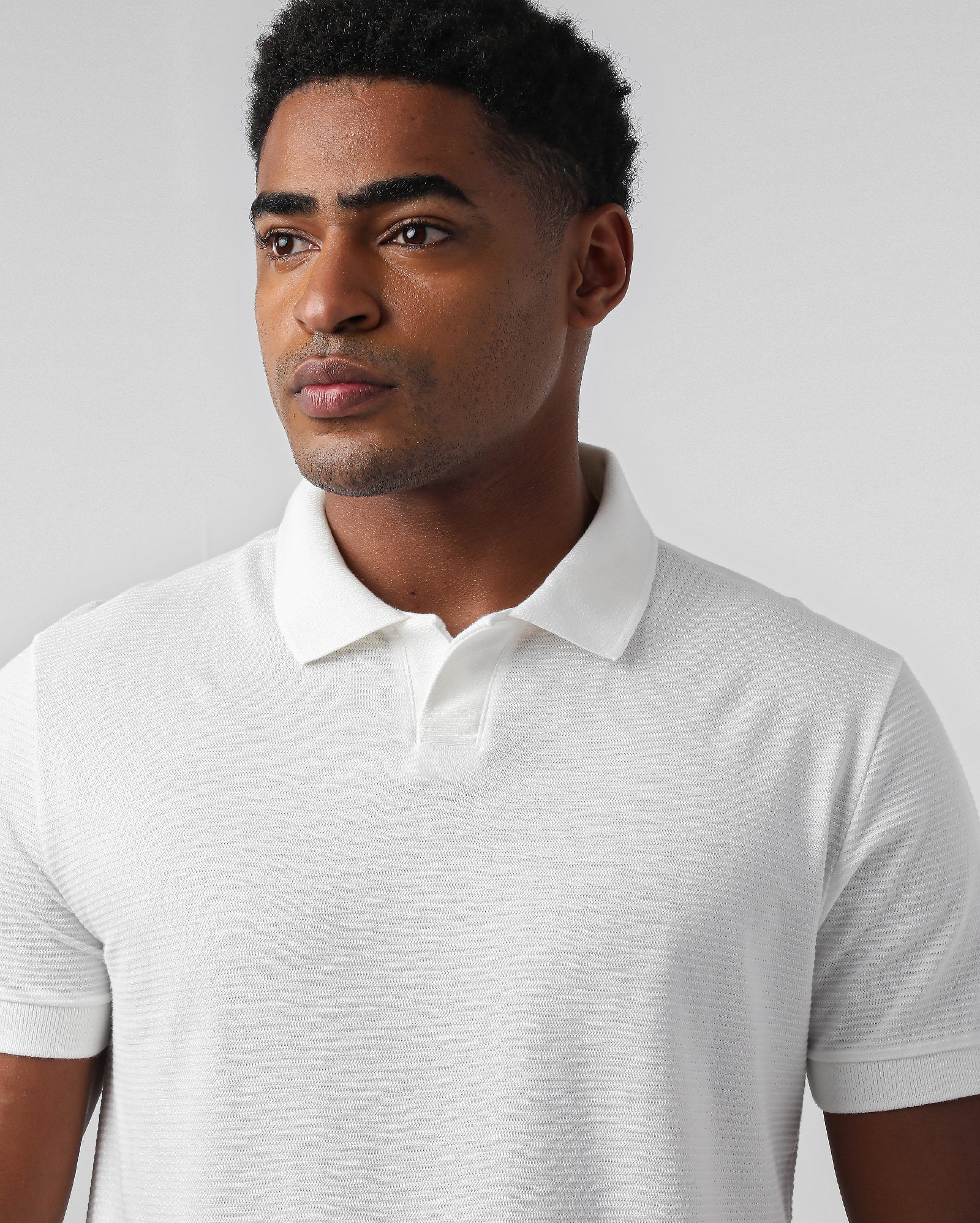 Riachuelo | Camisa polo masculina de manga curta texturizada - Branco ...