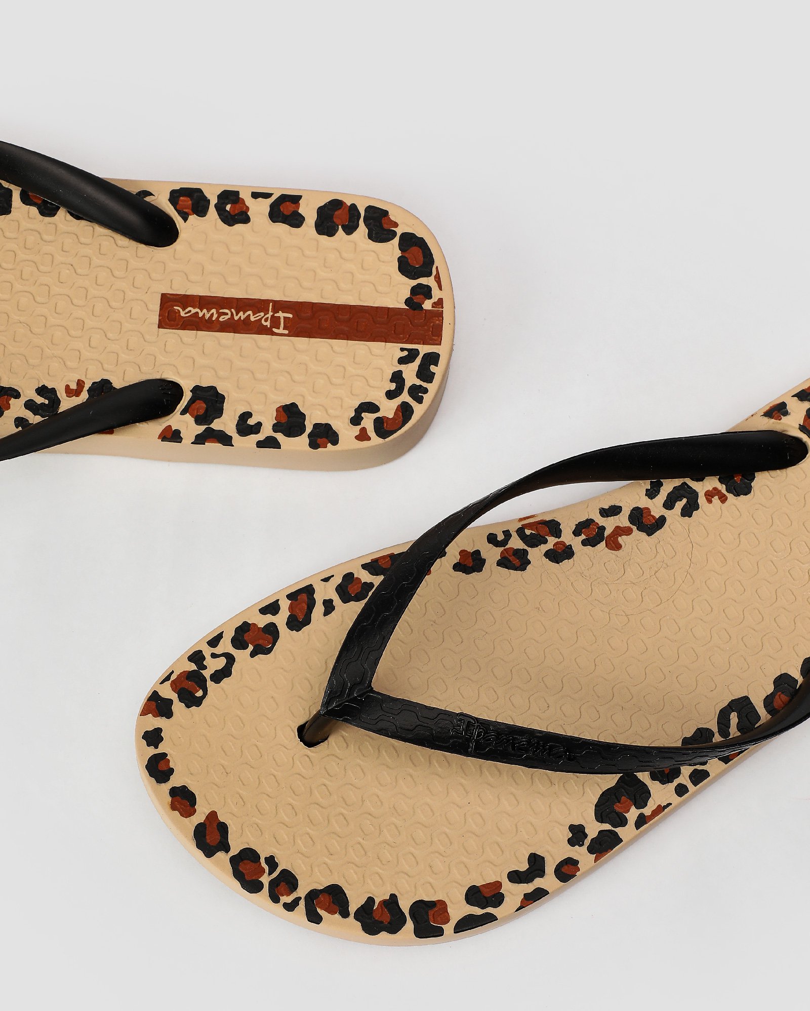Riachuelo | Chinelo feminino Ipanema Day onça bege | Grendene