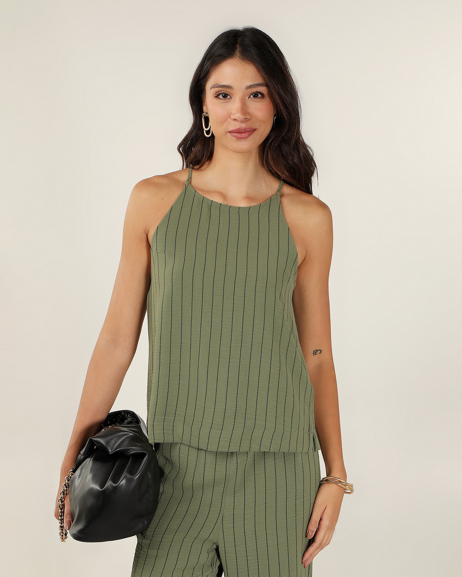 Riachuelo | Regata feminina decote trapézio color block - Verde Musgo