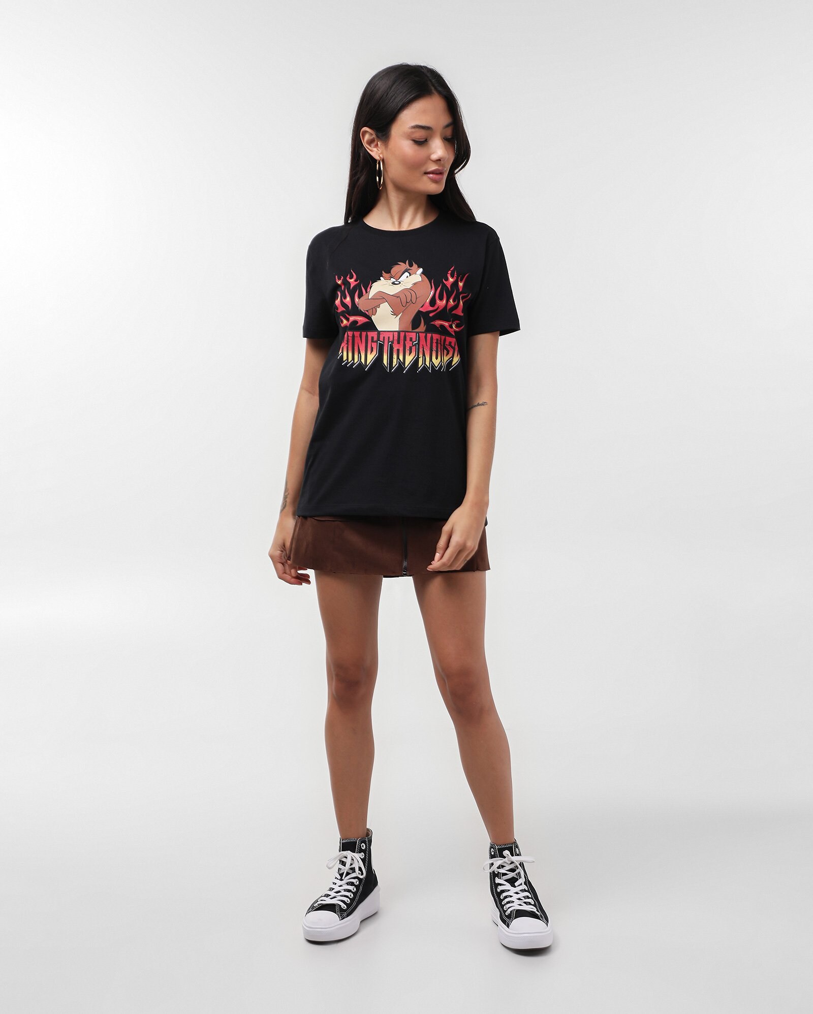 Riachuelo | Camiseta feminina Looney Tunes Taz preta | Warner Bros.