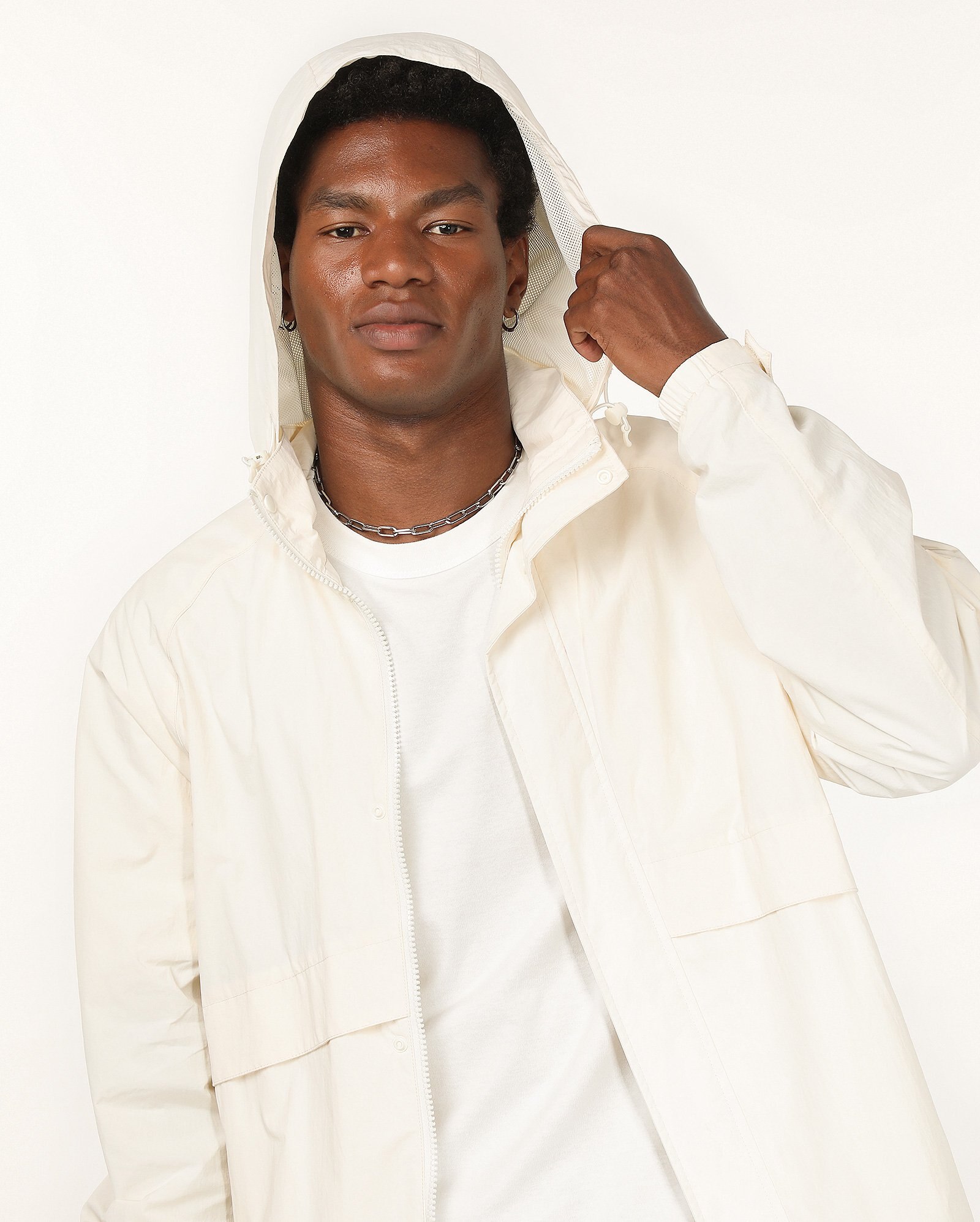 Riachuelo | Jaqueta corta vento masculina gola alta off-white | Pool