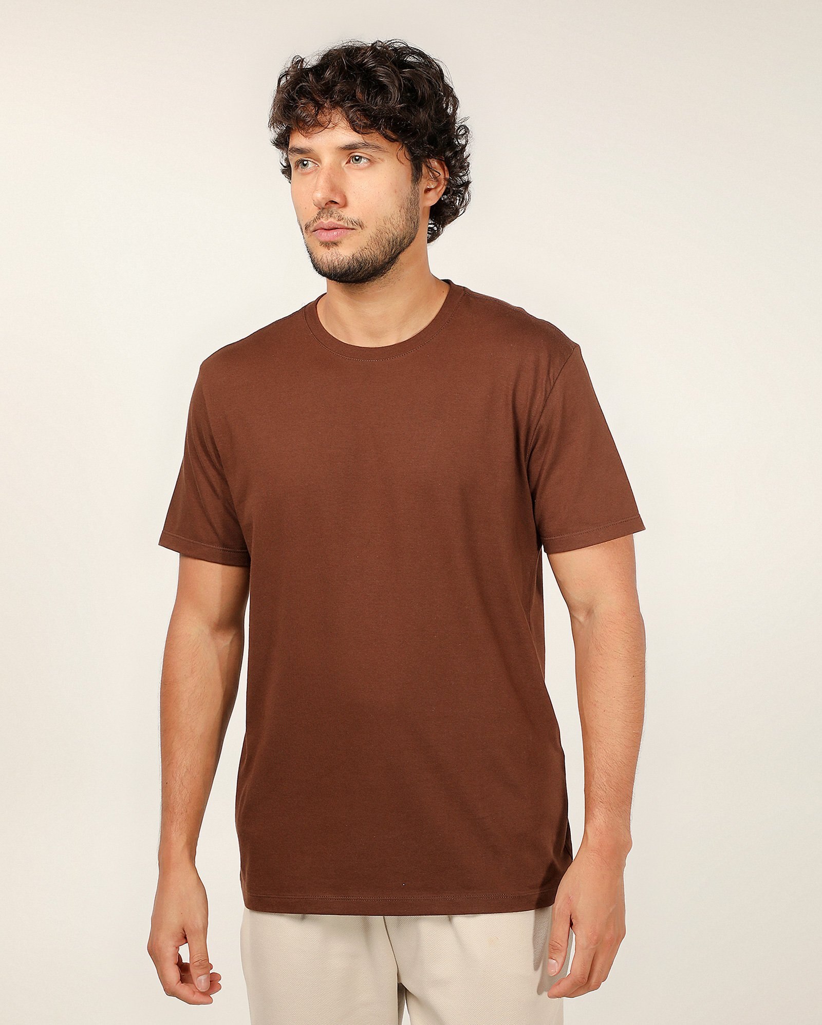 Riachuelo | Camiseta masculina Classic regular lisa - Marrom | Pool Basics