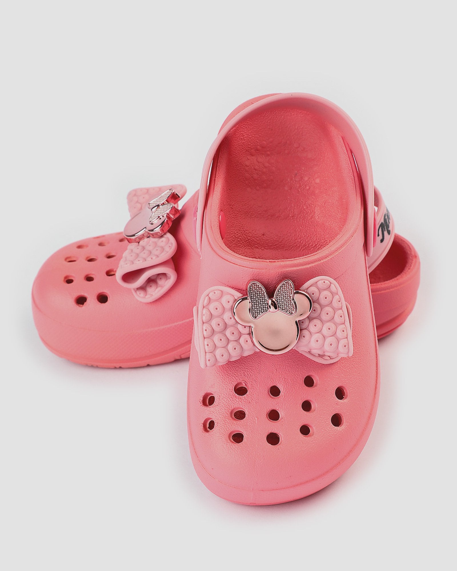 Riachuelo | Sandália Clog infantil Disney Minnie celebrate laço rosa ...