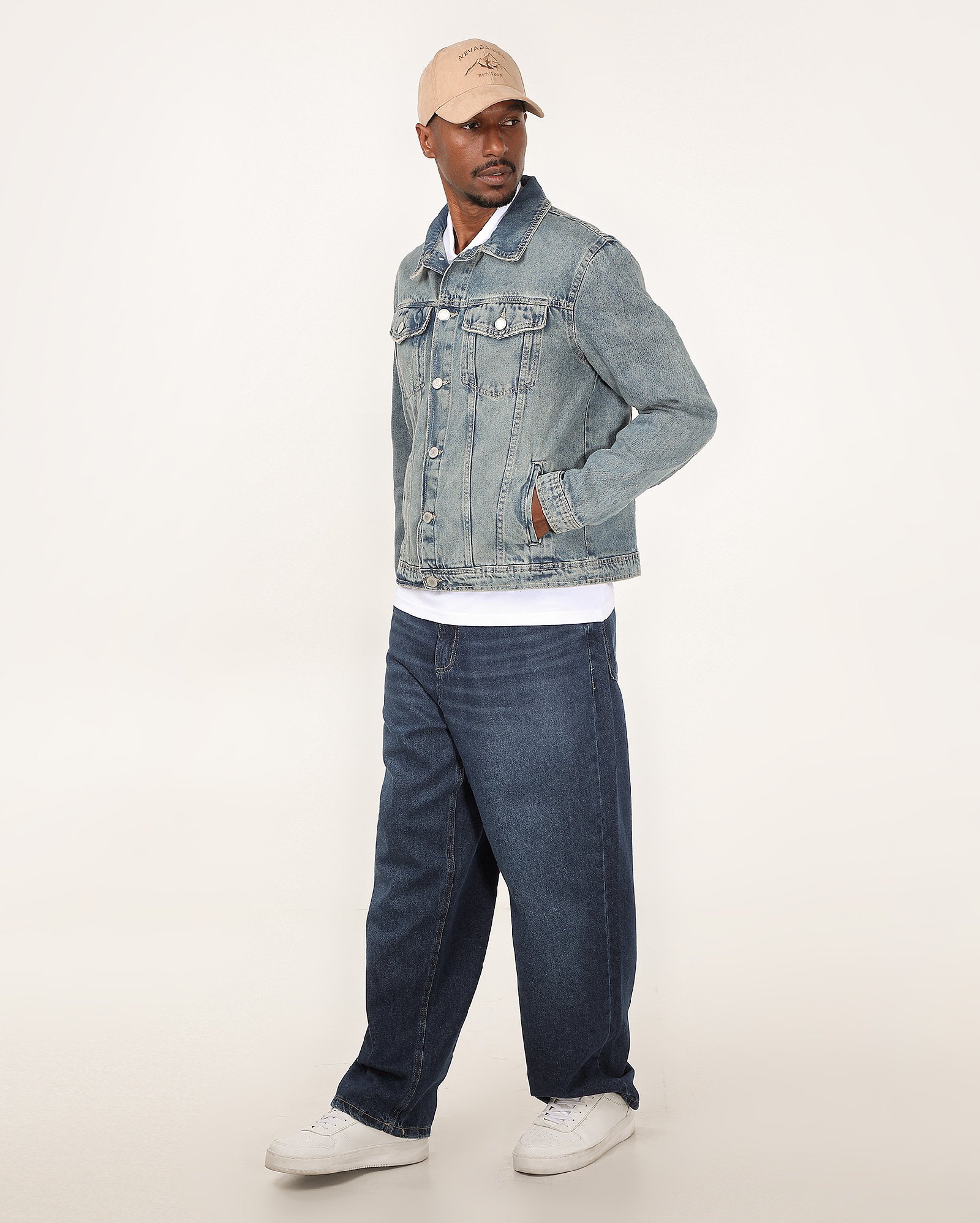 Riachuelo | Jaqueta jeans masculina trucker moda circular denim claro ...