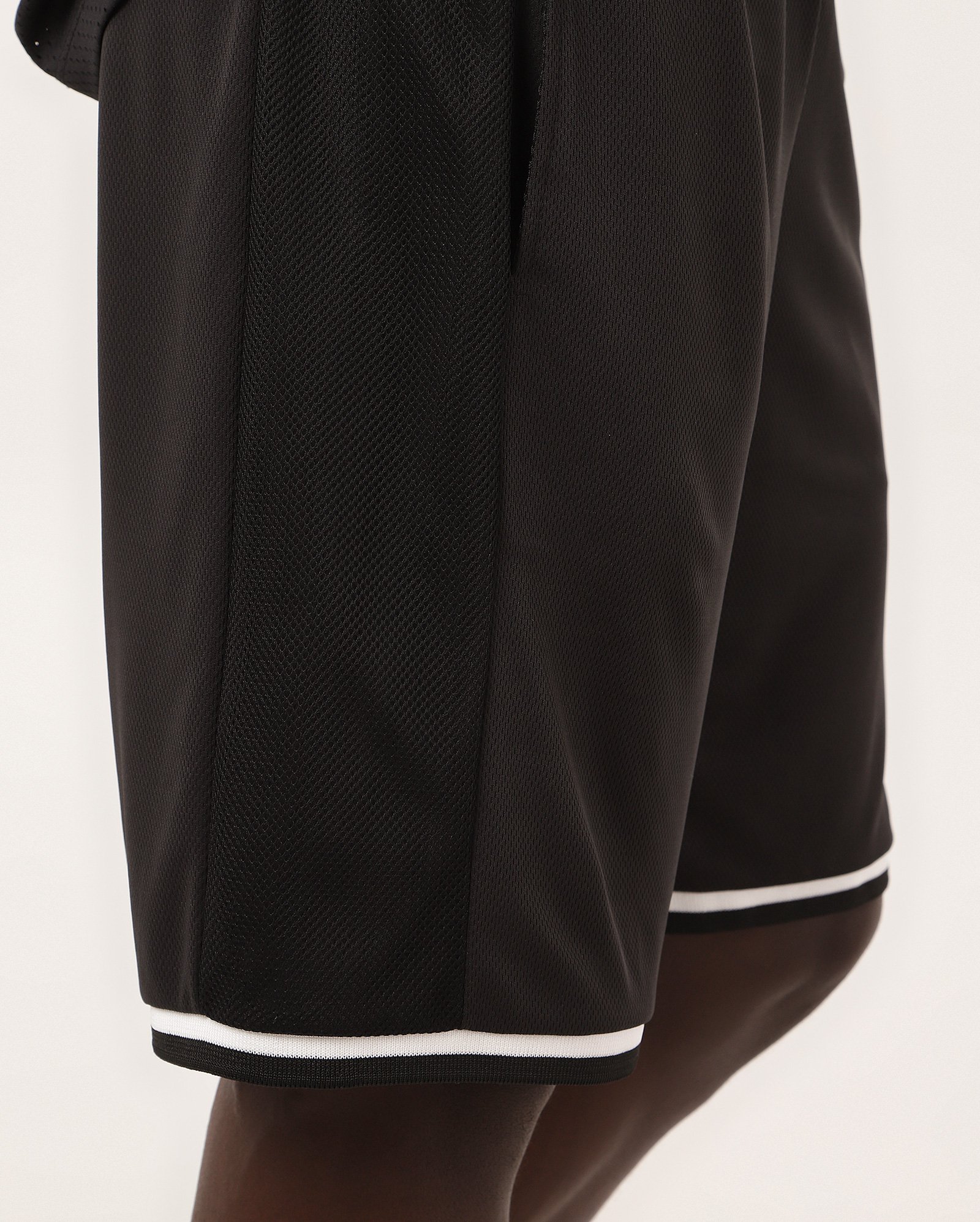 Riachuelo | Bermuda esportiva masculina Boston 98 preta | BodyWork by ...