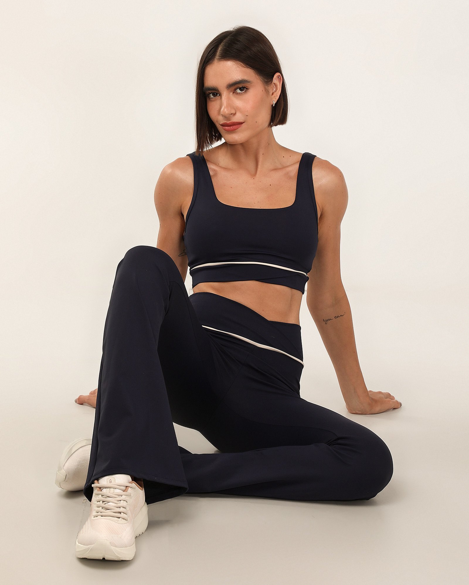 Riachuelo | Top esportivo em poliamida com viés LYCRA® Adaptiv azul | BodyWork by Riachuelo