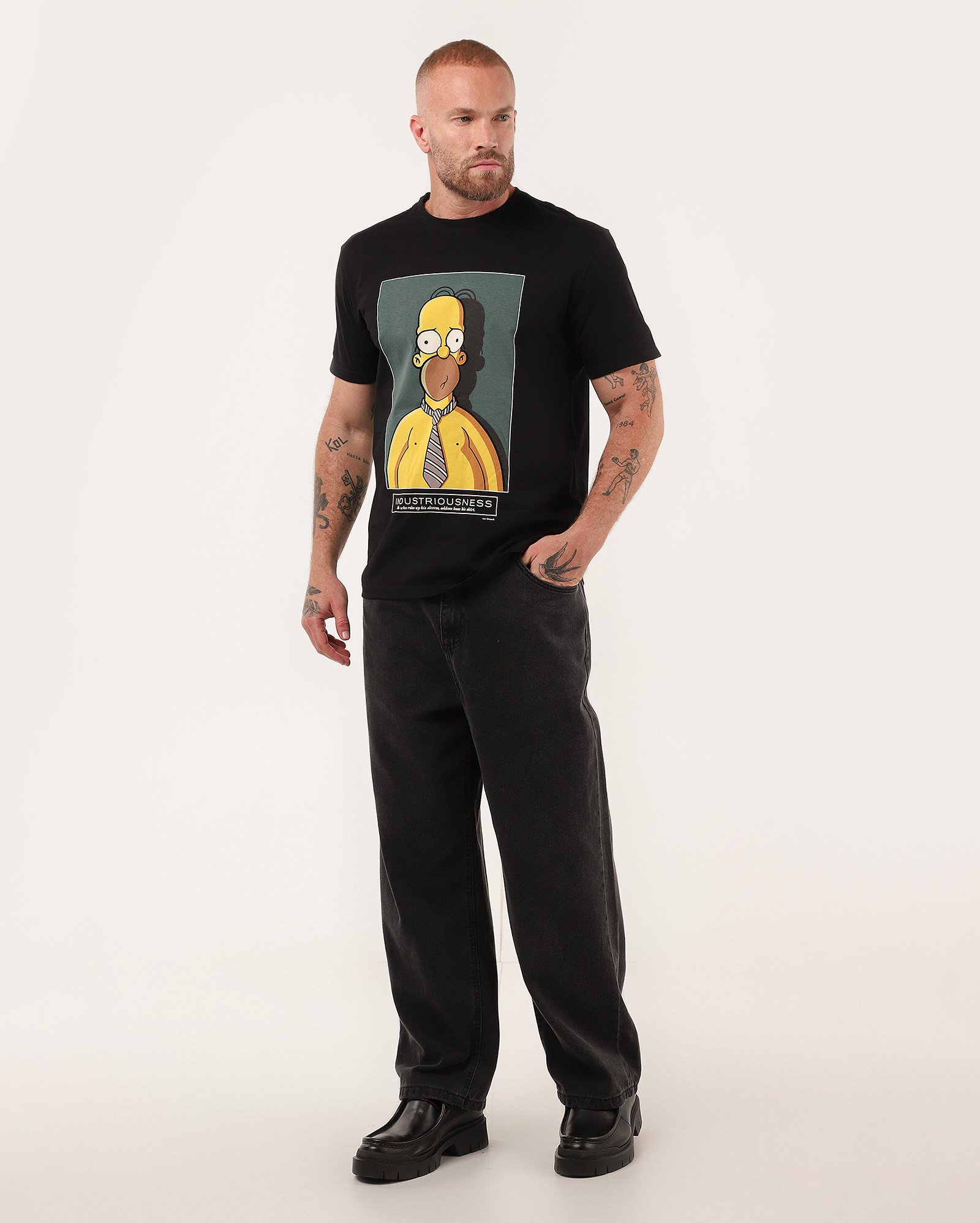 Riachuelo | Camiseta masculina regular Homer industriousness preta ...