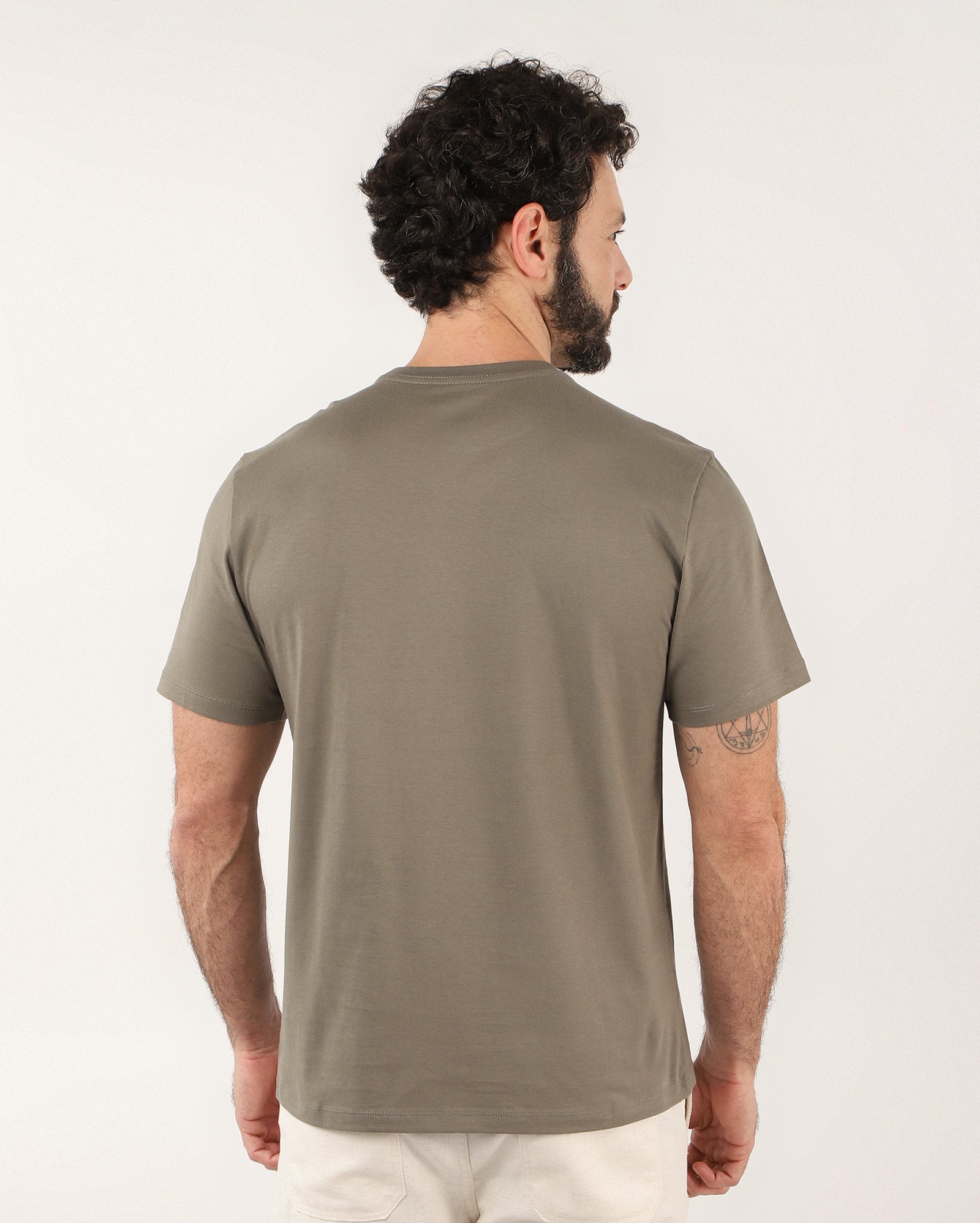 Riachuelo | Camiseta CLASSIC PREMIUM masculina algodão peruano - Verde ...