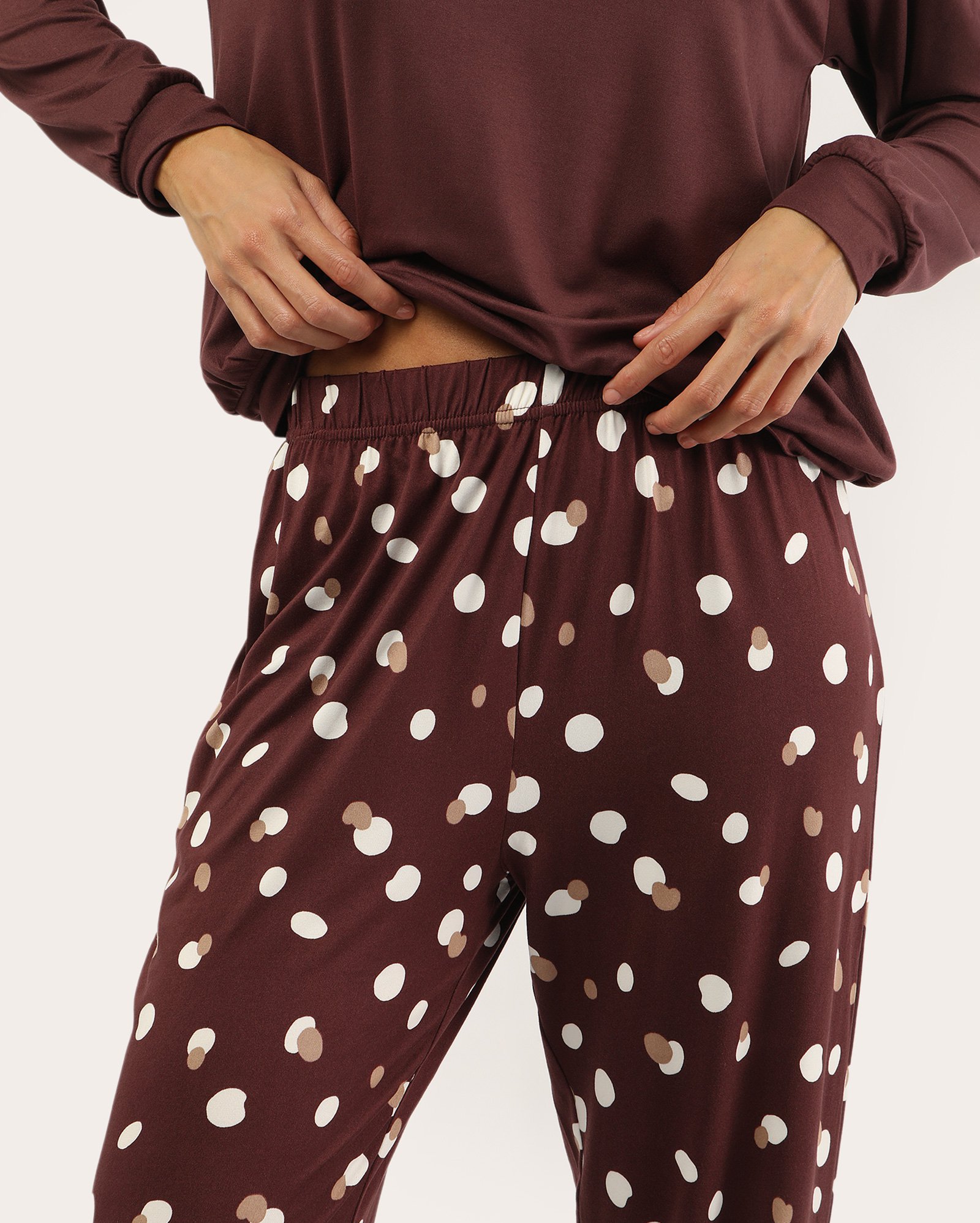 Riachuelo | Pijama longo feminino com toque macio poá - vinho