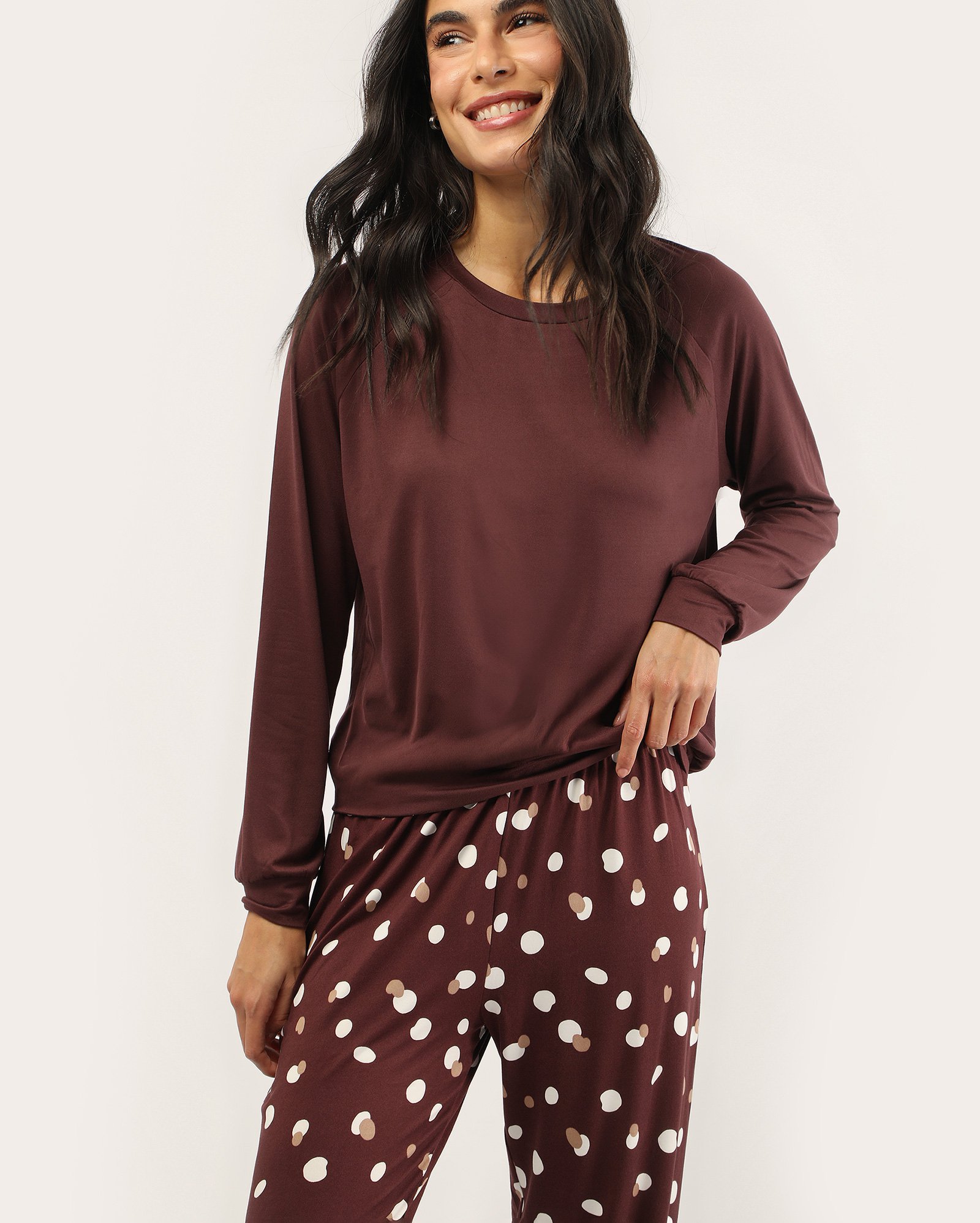 Riachuelo | Pijama longo feminino com toque macio poá - vinho