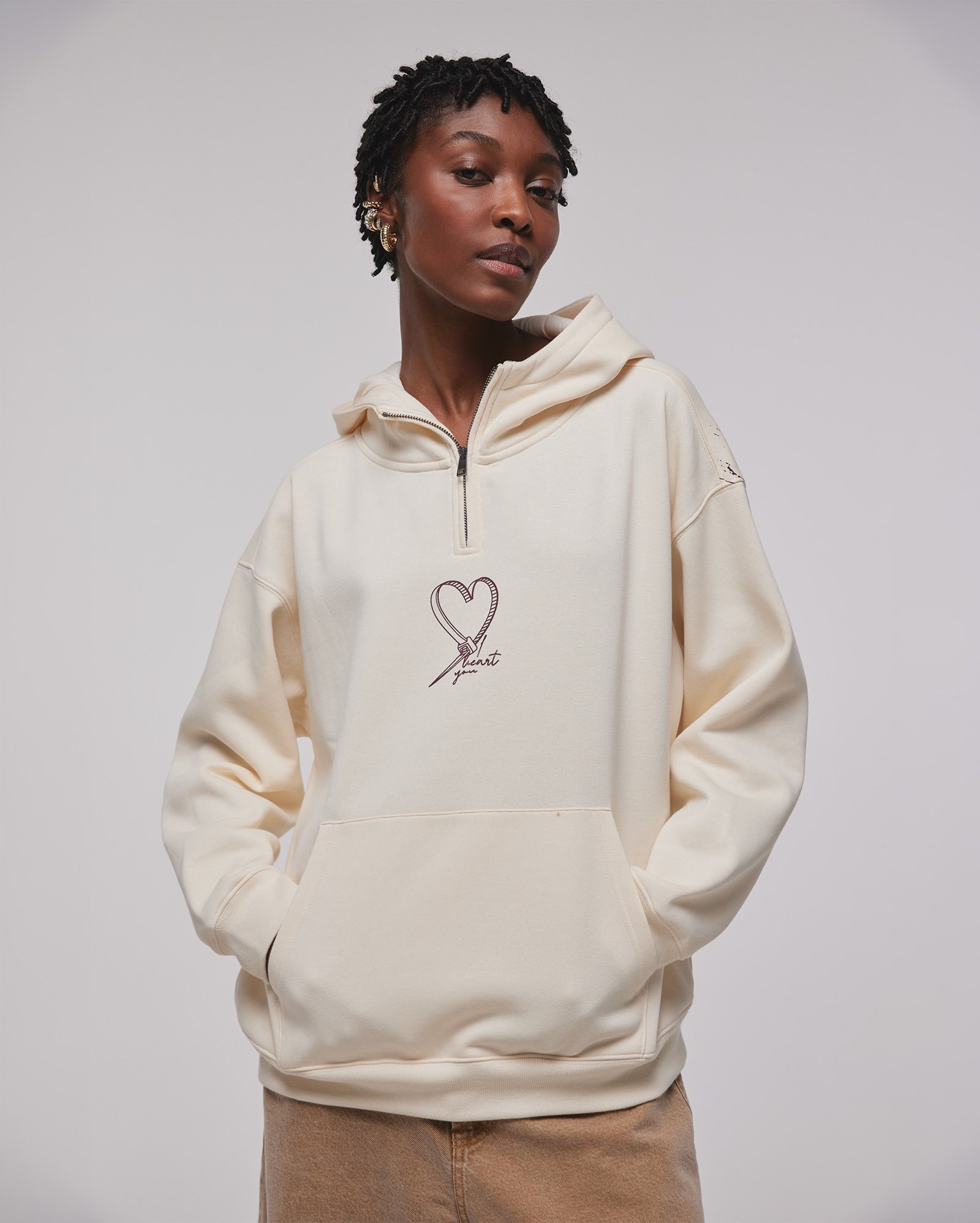 Riachuelo | Blusa de moletom feminina oversized - bege | Juliana Jabour ...