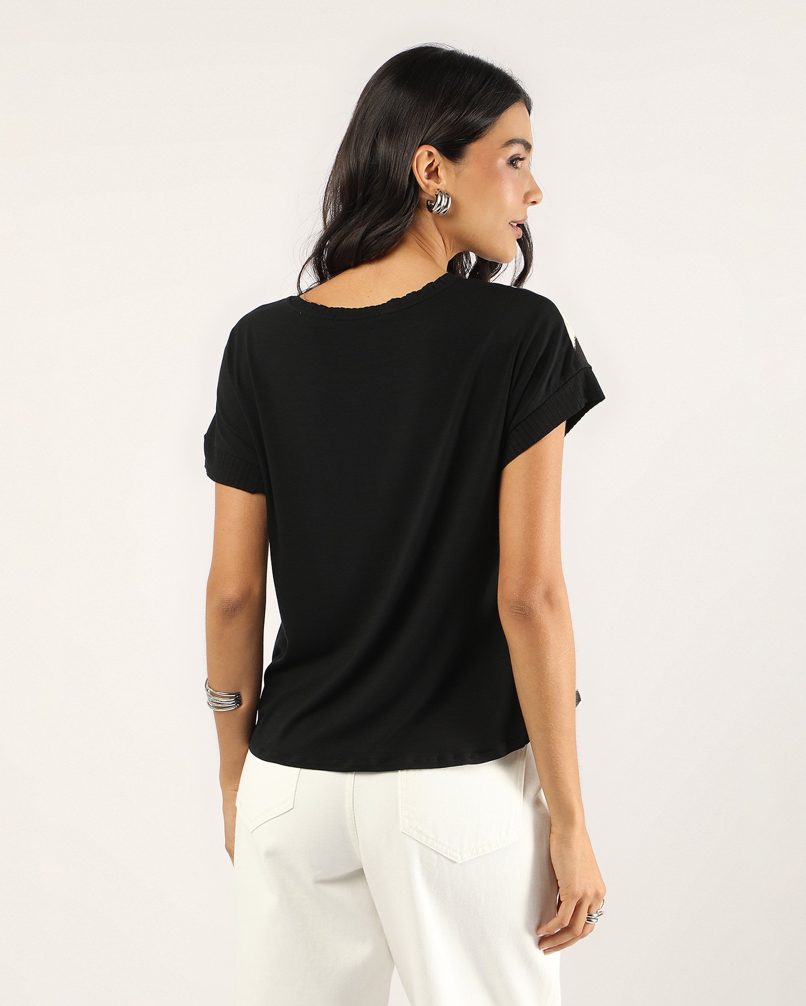 Riachuelo | Blusa feminina ampla floral - preta
