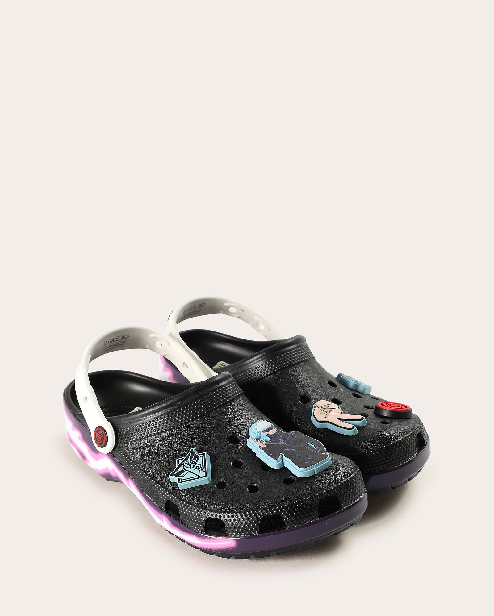 Riachuelo | Sandália clog feminina Jujutsu Kaisen - preta | Crocs