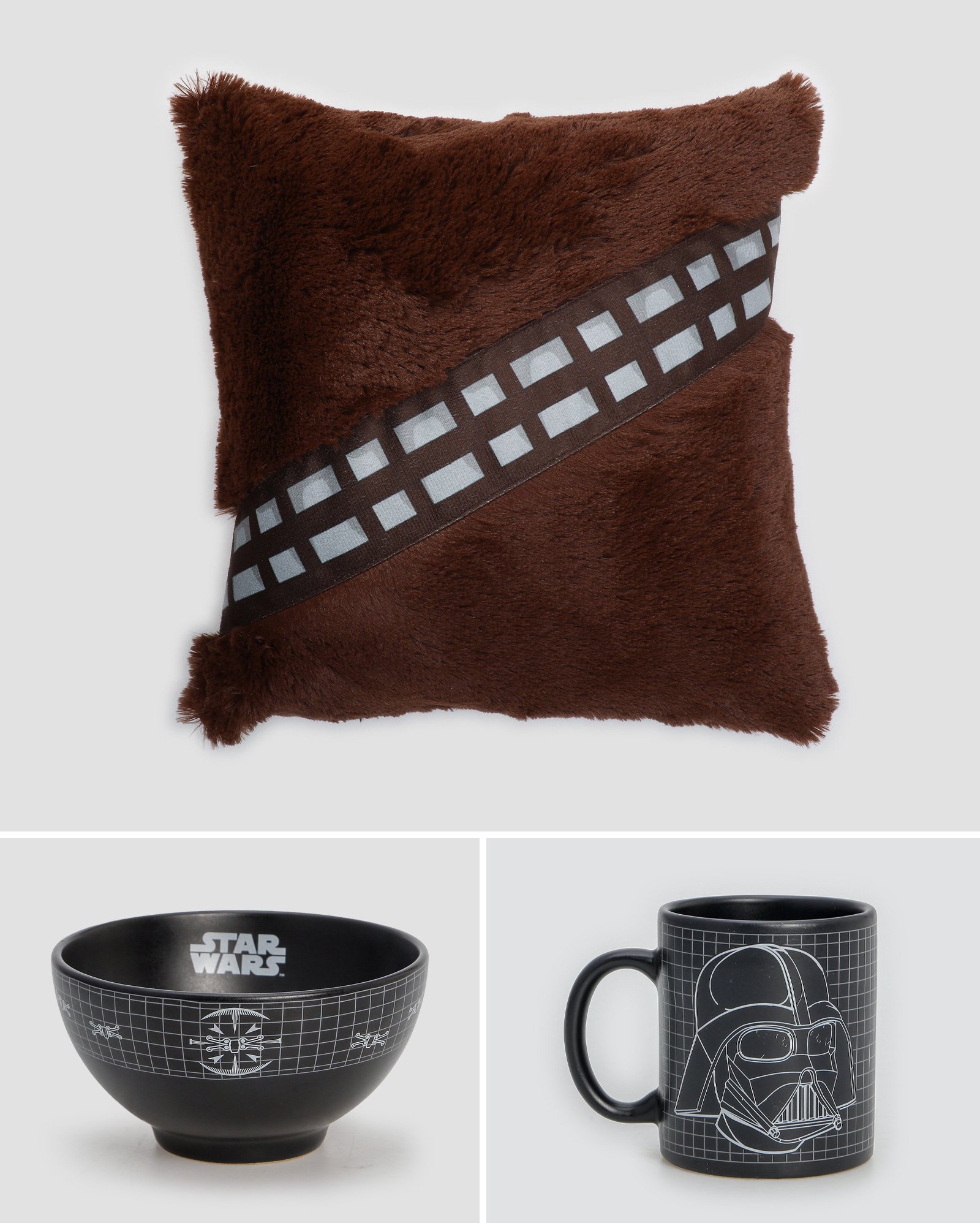 Riachuelo | Kit almofada Chewbacca 40x40cm + bowl de cerâmica quadriculada + caneca Darth Vader ...