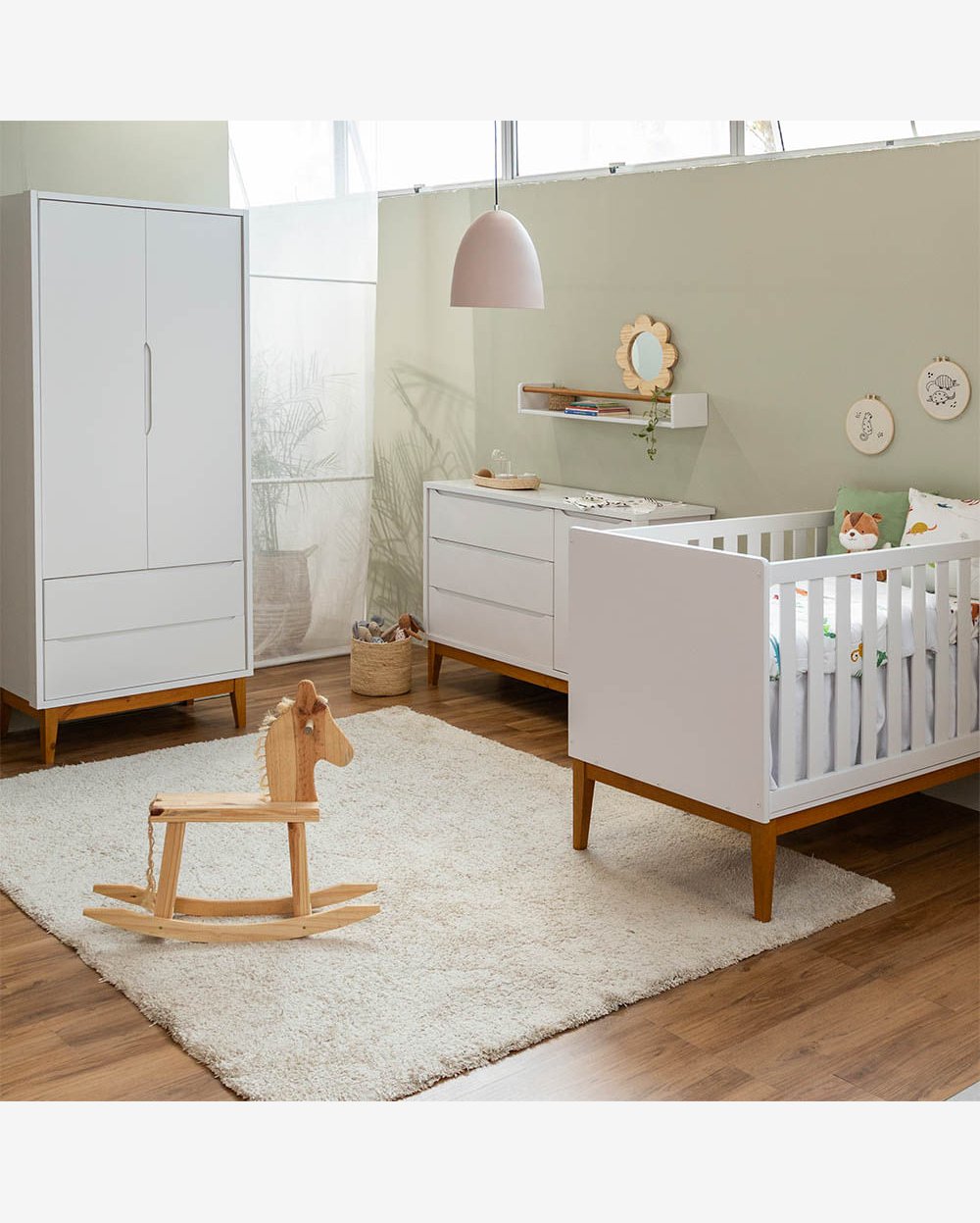 Riachuelo | Kit Quarto Theo com Pés Square Mel - Berço + Cômoda 3 ...