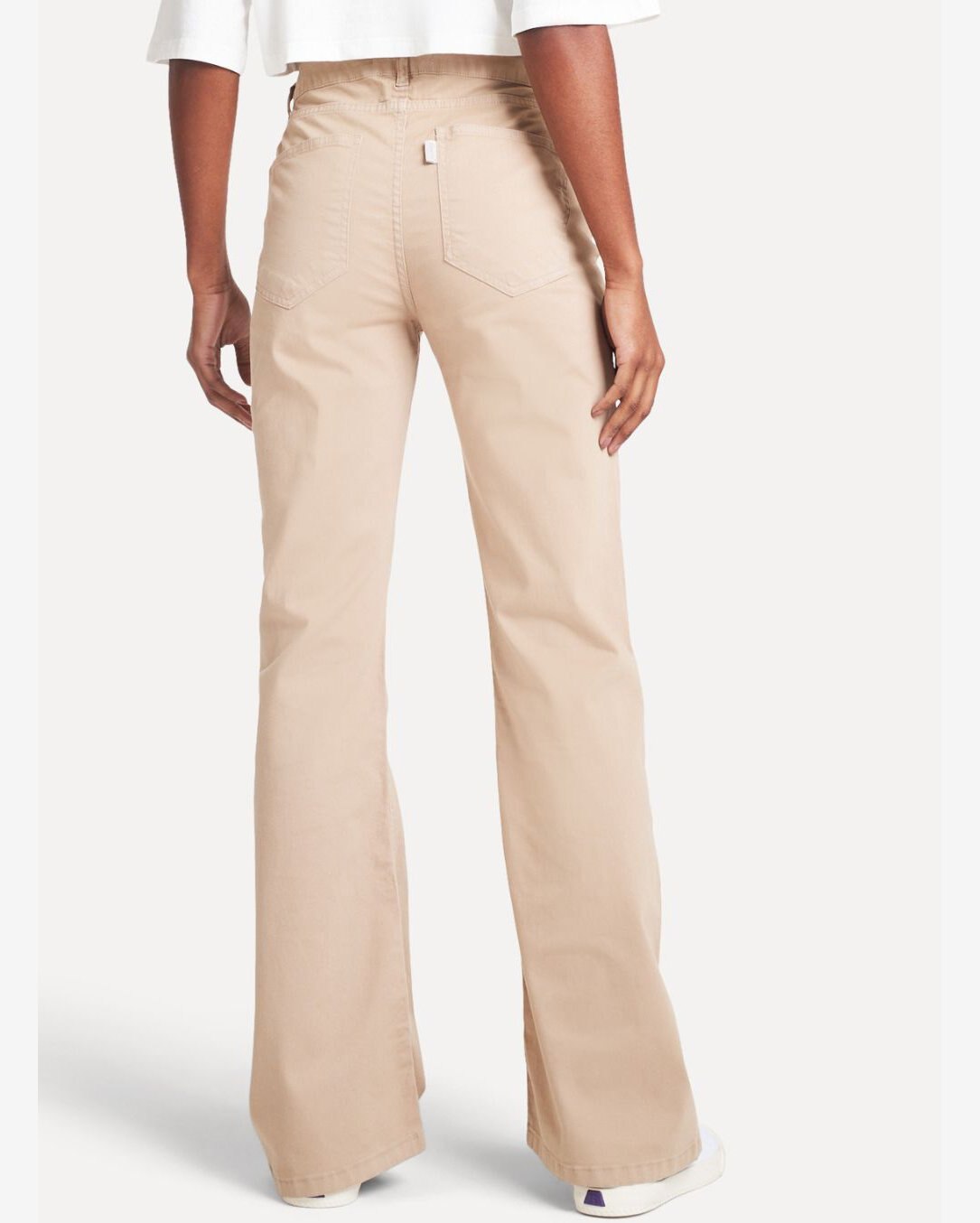 Riachuelo | Calça Flare Sarja Simples Reserva 81112 Feminina Color ...