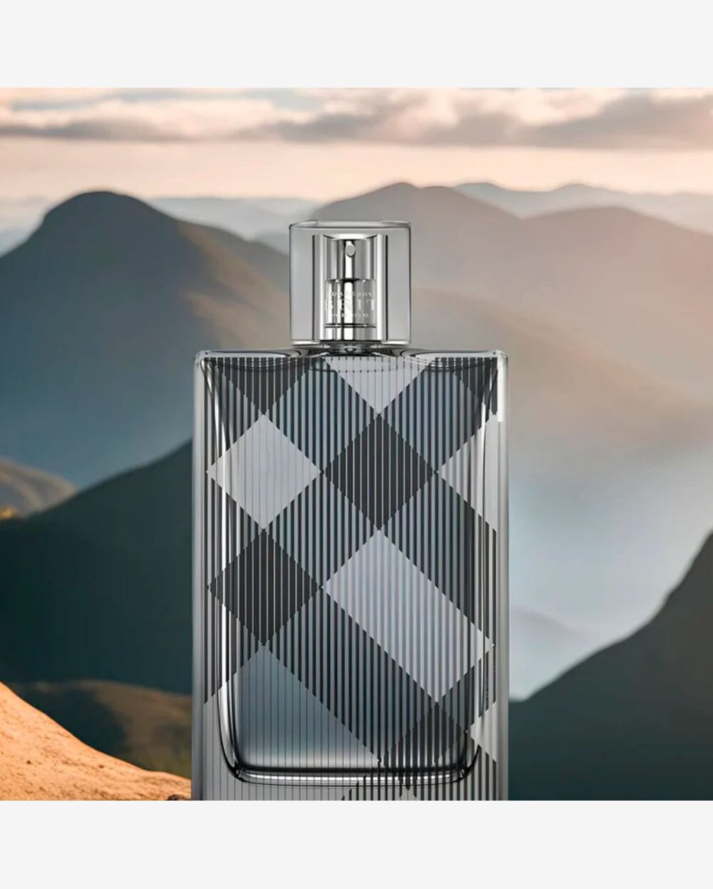 Riachuelo | Burberry Brit For Him Eau De Toilette - Perfume Masculino 100ml