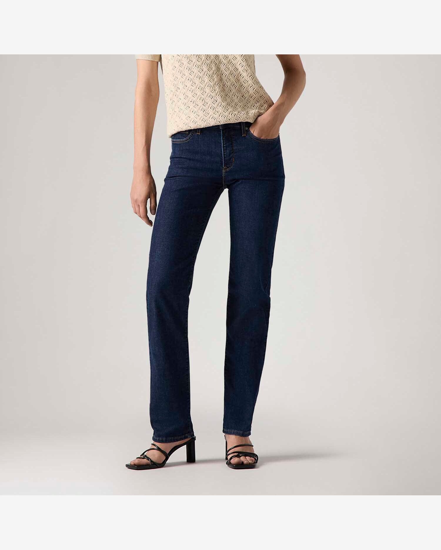 Linha Premium: Levi's | Riachuelo