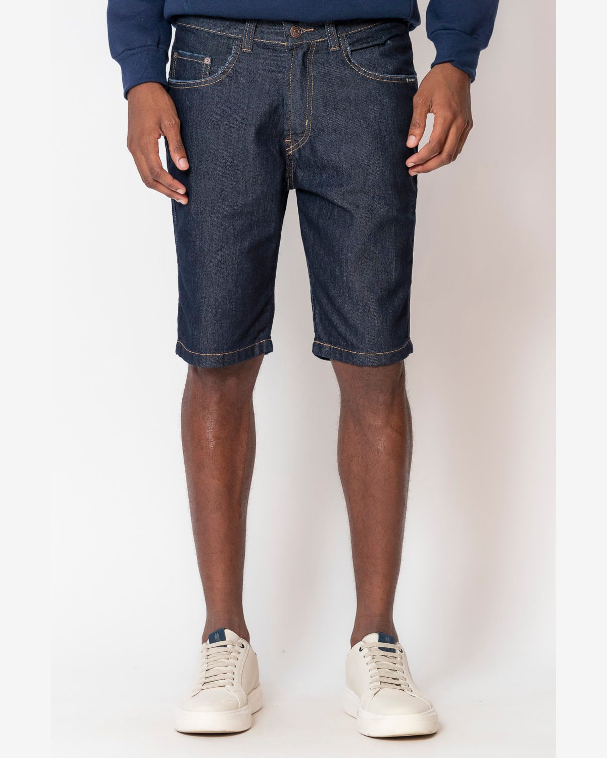 Riachuelo | Bermuda Masculina Jeans Slim Puído Bolso Polo Wear Jeans Escuro