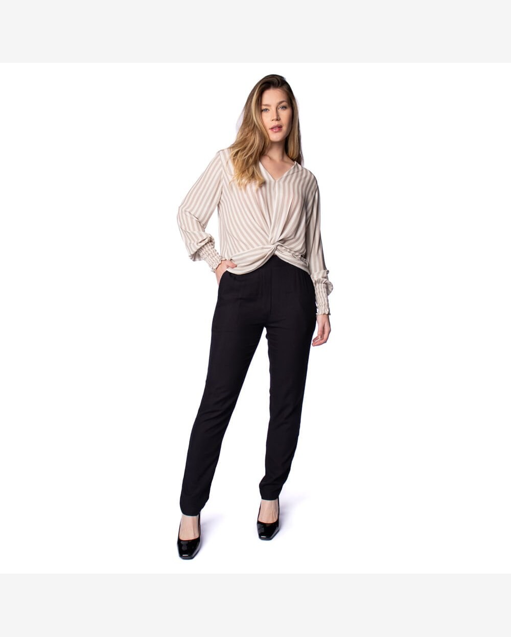 Riachuelo | Calça Feminina Negra Cor Slim Preto