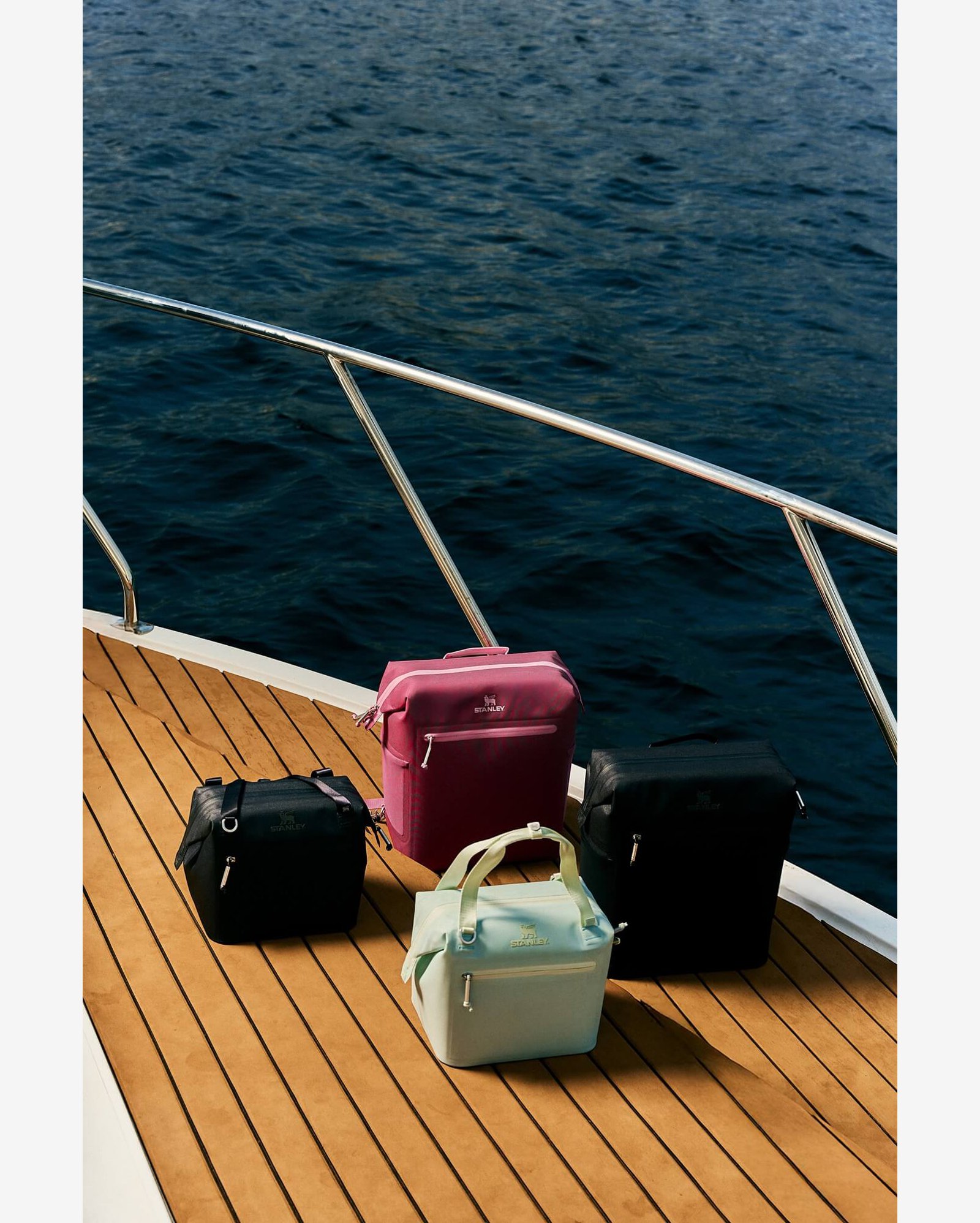 Riachuelo | Bolsa Térmica Julien Mini 6,8 Litros Stanley Fuchsia