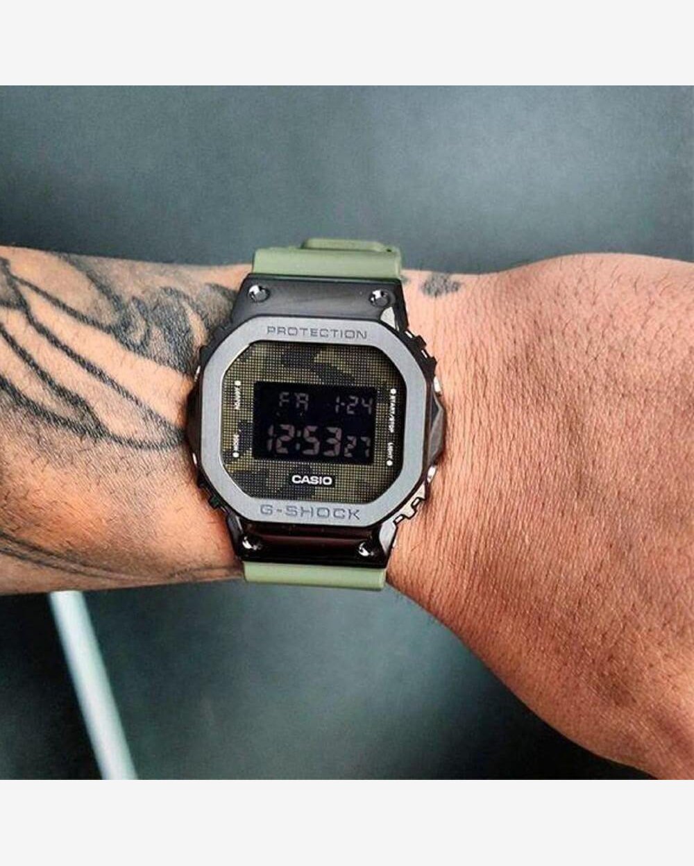 Riachuelo | Relógio Casio G-Shock Masculino GM-5600B-3DR