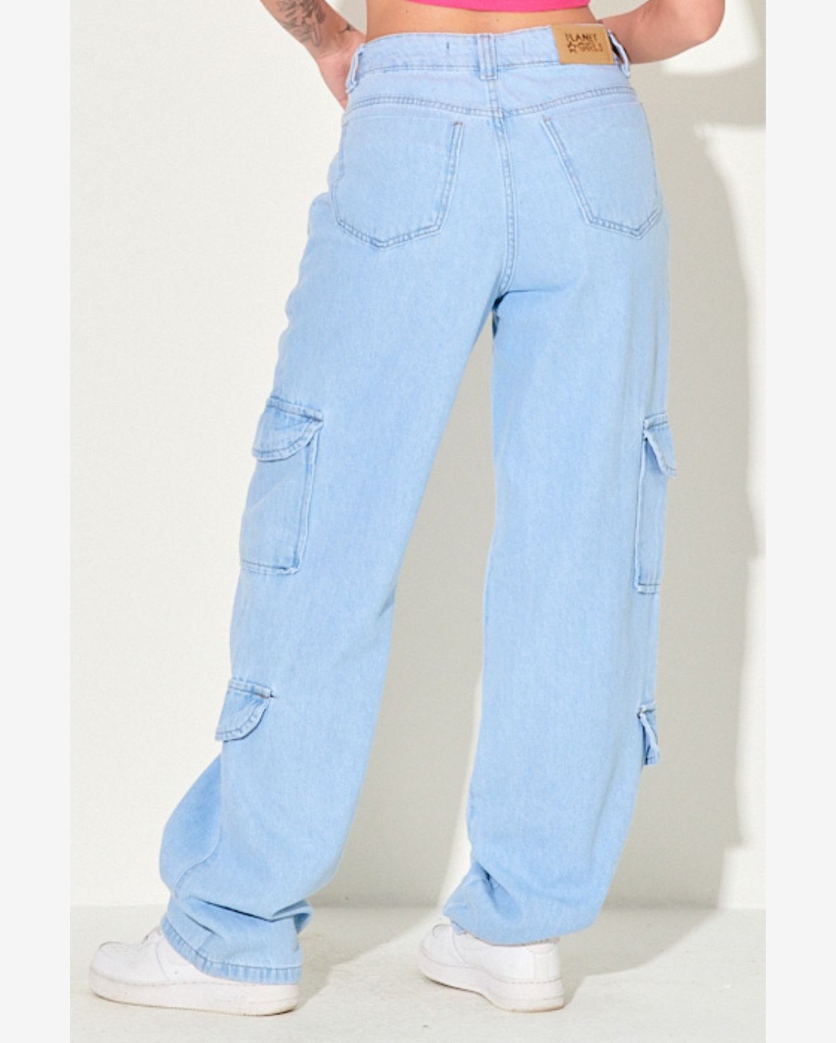 Riachuelo | Calça Feminina Jeans Wide Leg Cargo Planet Girls Jeans Claro