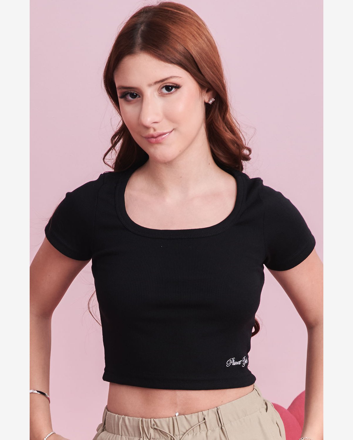 Riachuelo | Baby Look Cropped Canelado Planet Girls Preto