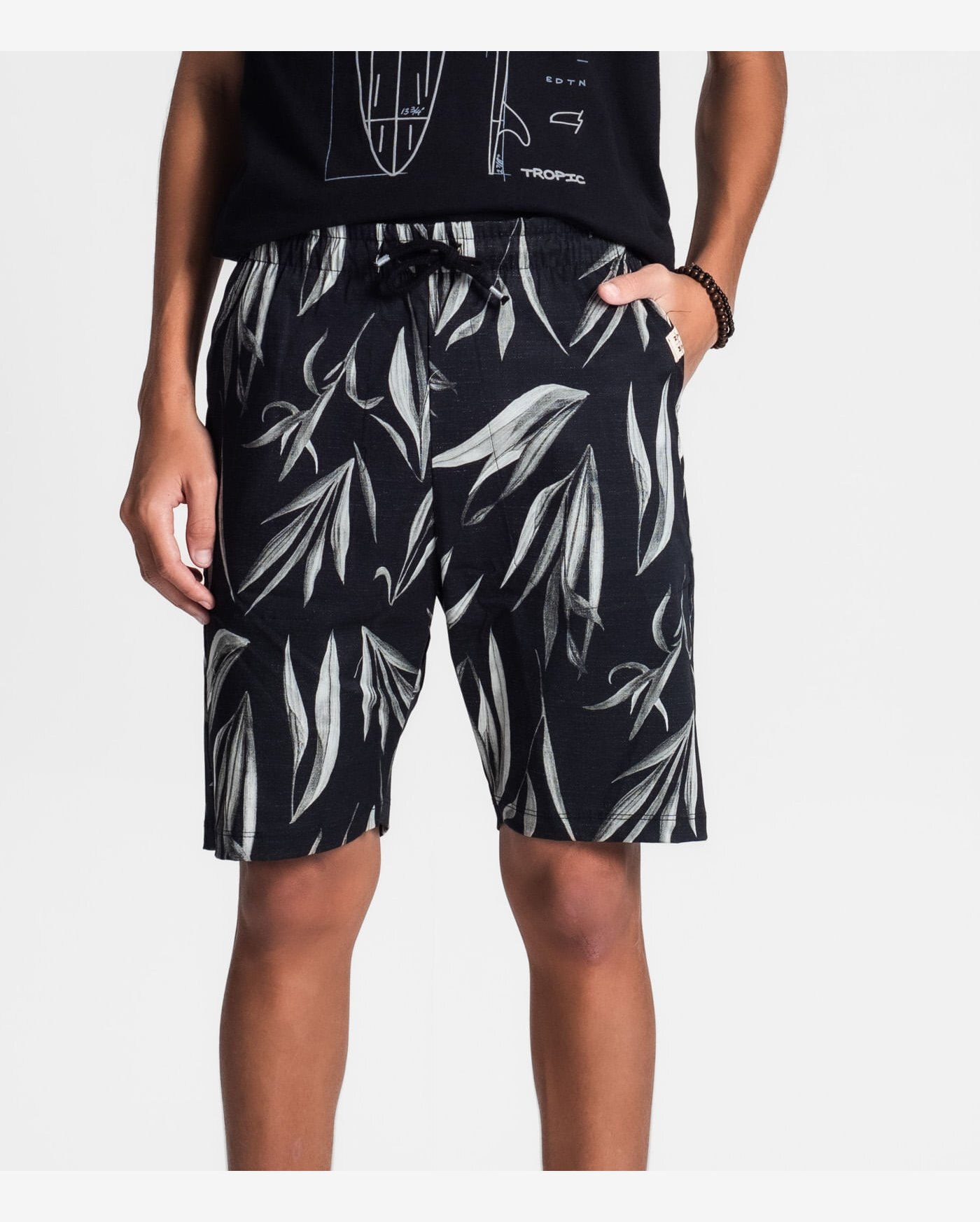 Riachuelo | Bermuda Juvenil Masculina Em Sarja Minty Preto