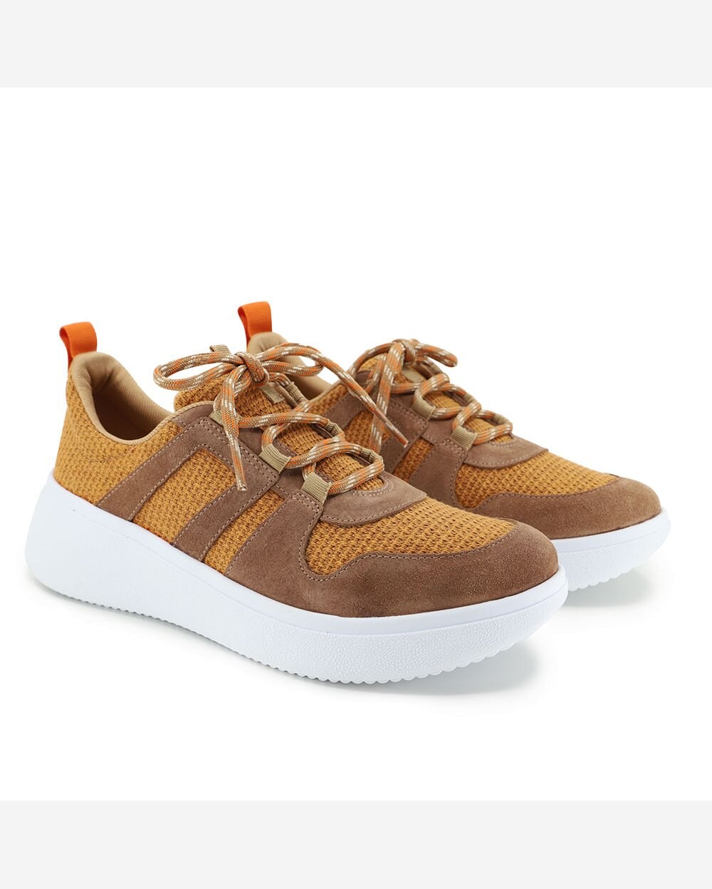 Riachuelo | Tênis Casual Camel Tecido Detalhe Camurça